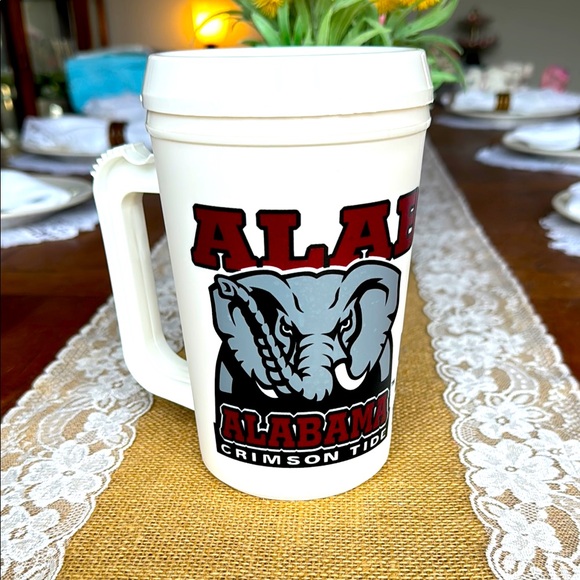 Alpha Products | Dining | Vintage Alabama Crimson Tide Plastic Cup Roll ...